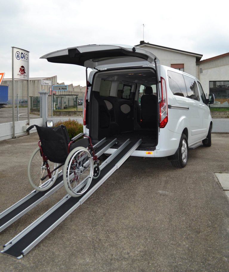 Telescopic ramps for wheelchair users - Mariani Lift System